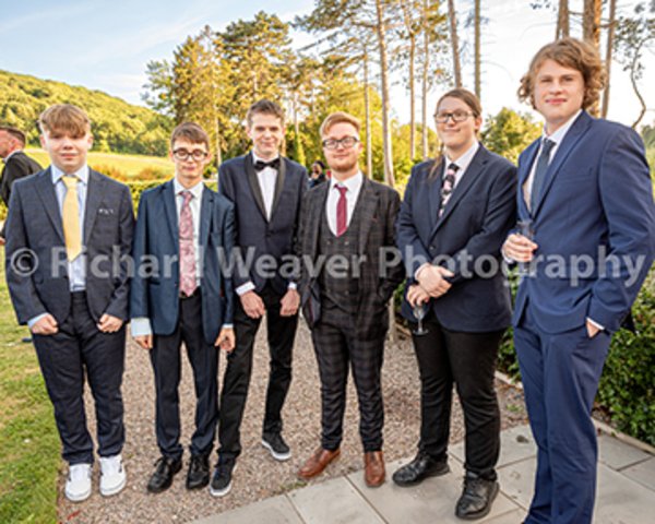 View and Order Images of Aylestone School Prom 2023
