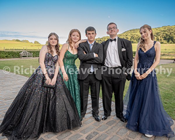 View and Order Images of Aylestone School Prom 2023