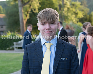 View and Order Images of Aylestone School Prom 2023