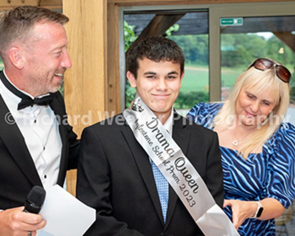View and Order Images of Aylestone School Prom 2023